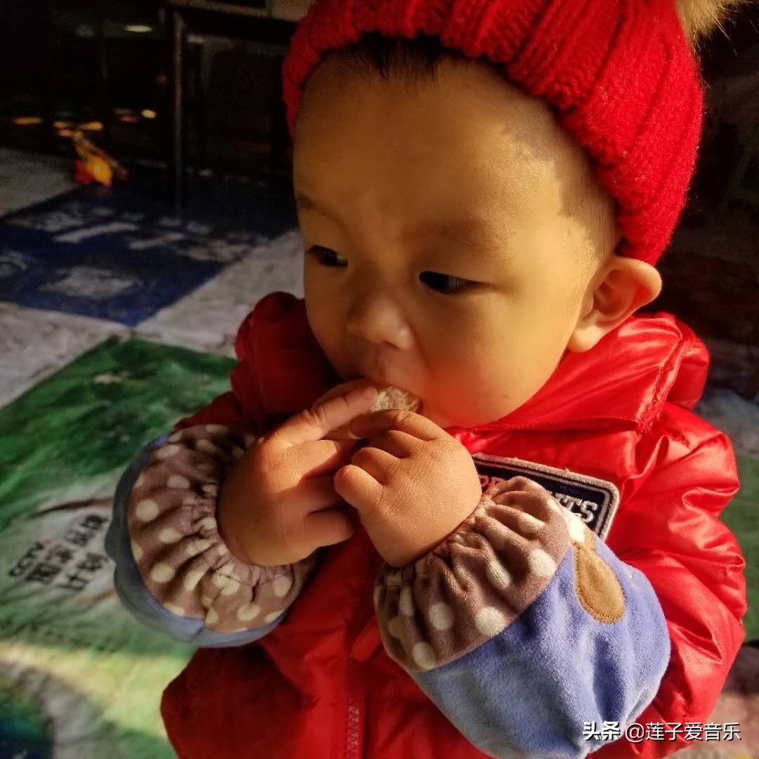 孩子在幼儿园大便总是自己擦不干净小屁股怎么办？ 头条问答
