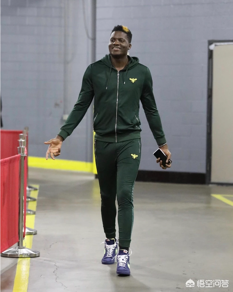 假如火箭的阵容中有哈登、保罗、戈登、杜兰特和卡佩拉，你觉得这个阵容怎么样？ - 伟哥趣谈的回答 - 头条问答